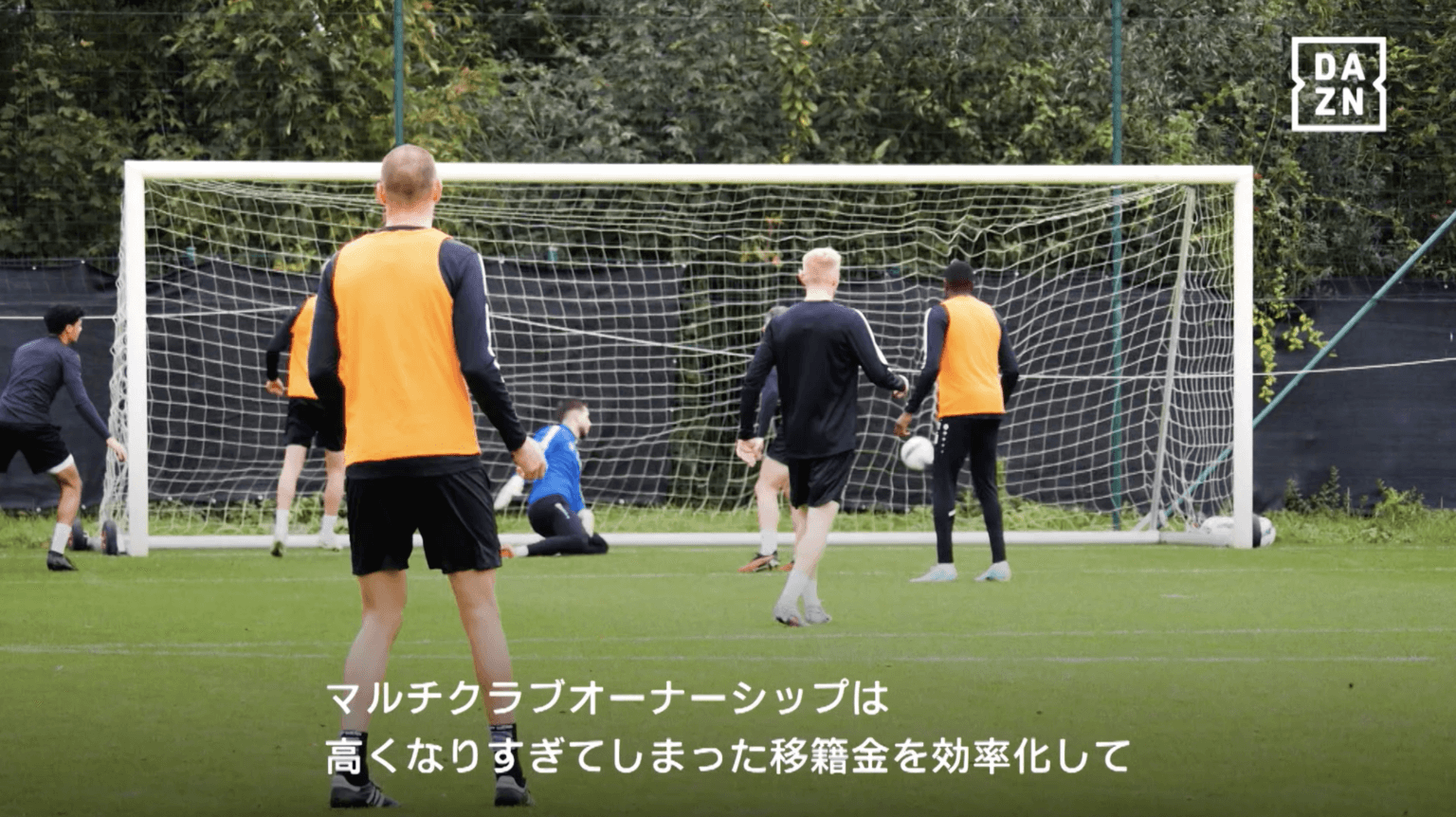 臨場感を「音と映像」で伝える、DAZNの認知拡大・ブランディング訴求 | Case Study | BREAK｜喫煙所サイネージ広告で都市型ビジネス層にリーチ